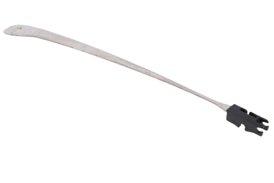 Cayenne Rear Wiper Blade Arm - Porsche Centre Downtown Toronto