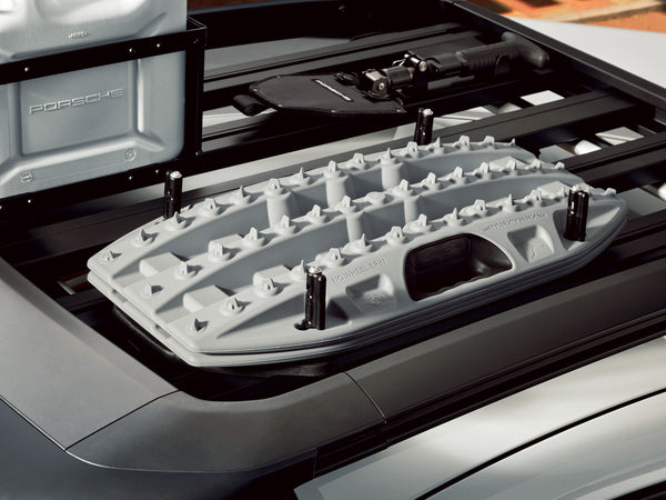 Recovery boards - Porsche Centre Downtown Toronto